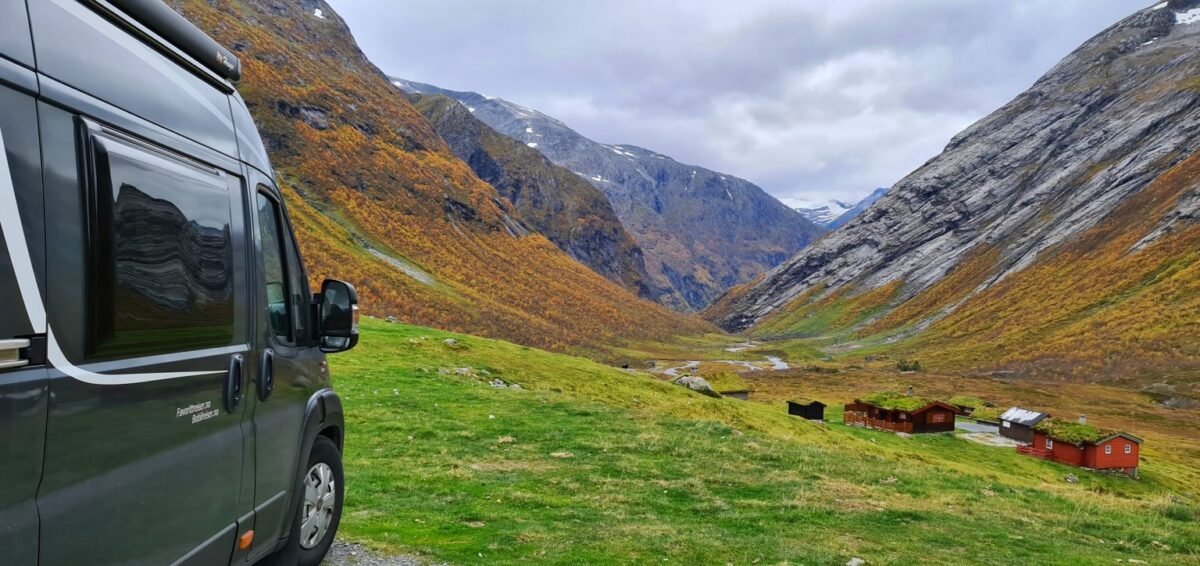 Wild Camping in Norway – Rules, Tips, and the Right to Roam - Epic Road ...